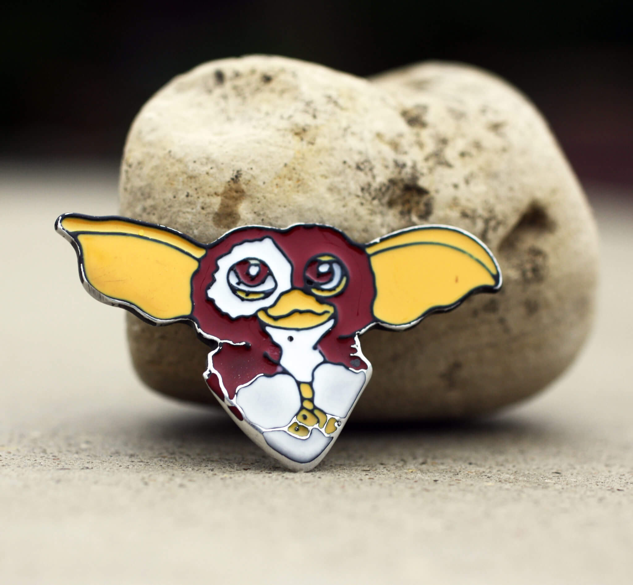 Gremlins Gizmo Mogwai Hat Pin Coin Guitar Pick