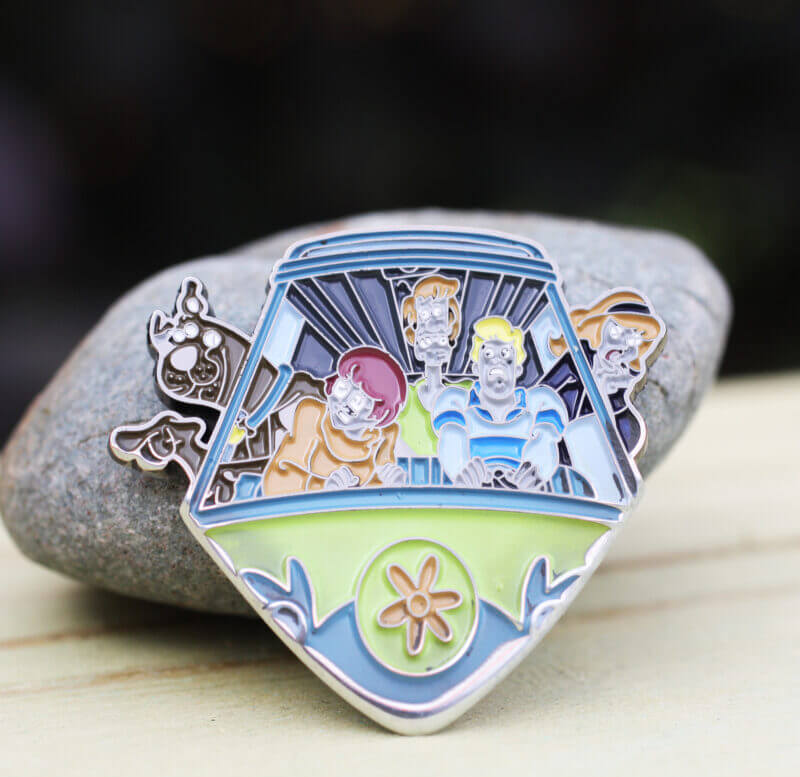 Scooby-Doo Mystery Machine Hat Pin Coin Guitar Pick