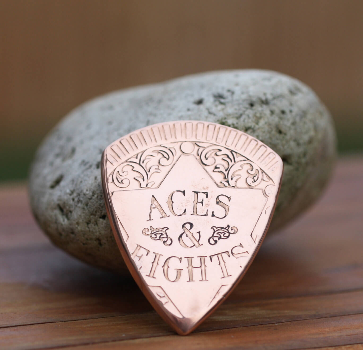 Aces & Eights Collector's Poker Chip Franklin Mint Coin Guitar Pick